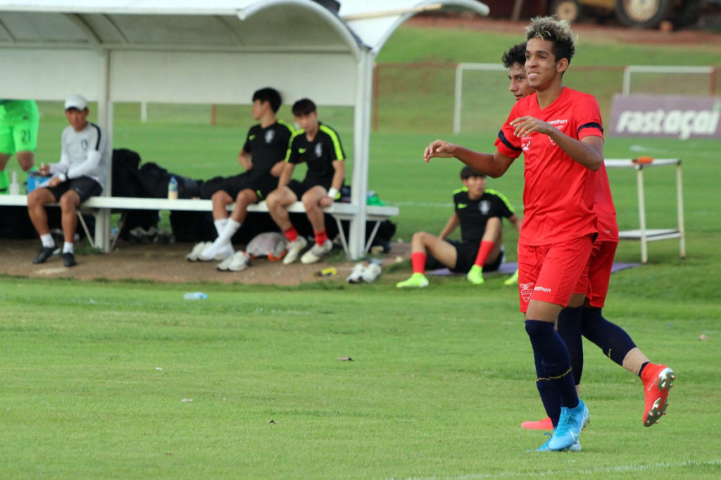 Cazatalentos en busca de Johan Mina en el Mundial Sub 17