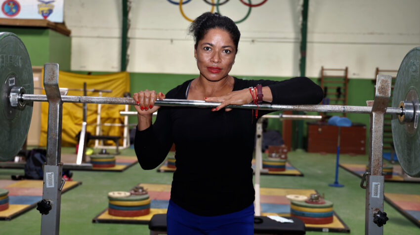 Alexandra Escobar, una vida dedicada al levantamiento de pesas