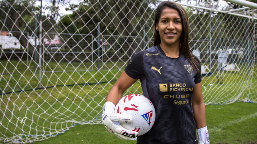 Irene Tobar ahora es una 'guerrera alba'