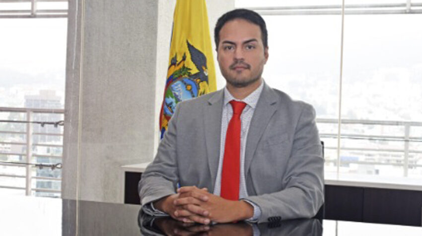 Ecuador necesitará otros USD 1.000 millones en crédito externo