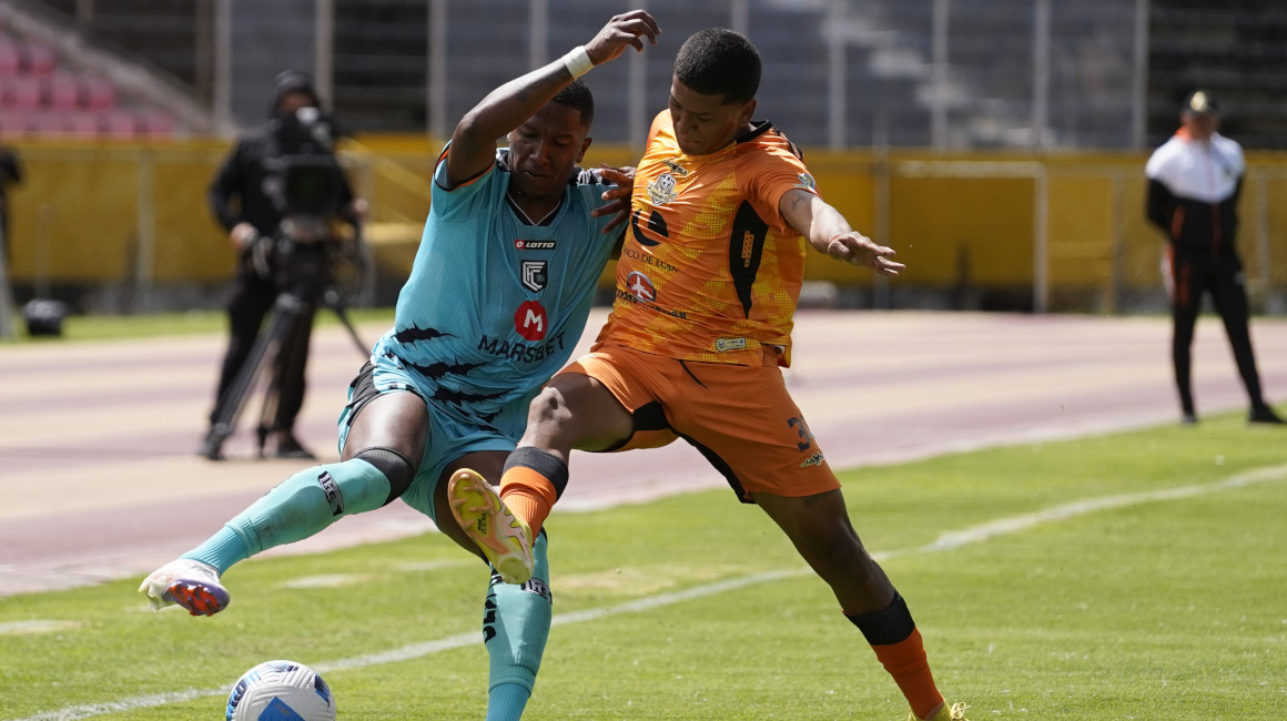 Data: Cumbayá le gana 2-1 a Libertad en el estadio Atahualpa