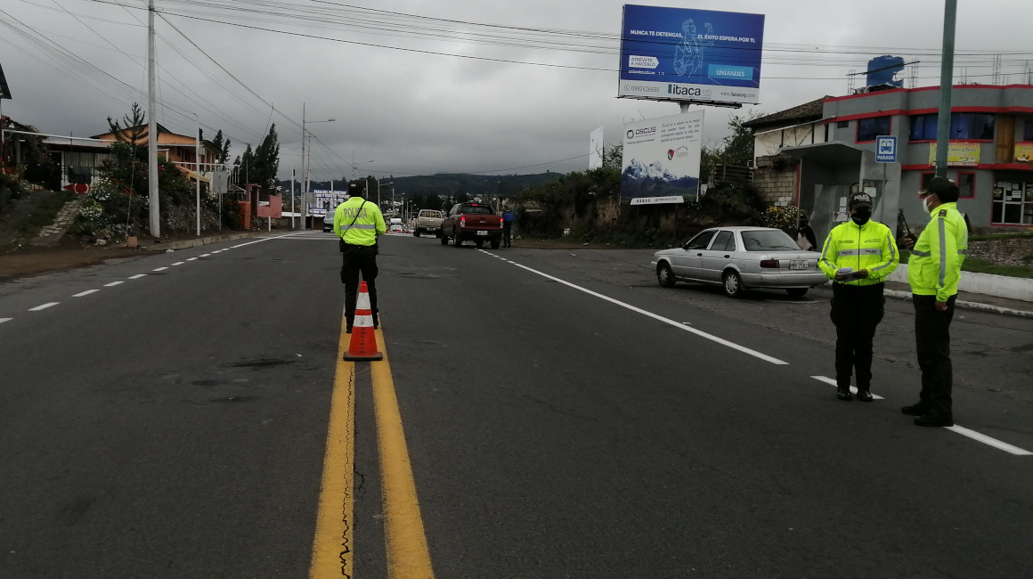 Secuestradores muertos en accidente planeaban "un gran golpe" en Ambato