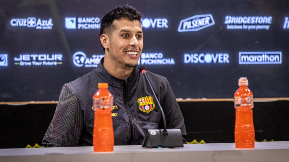 Jesús Trindade: "Me siento cómodo con Diego López, me da seguridad"