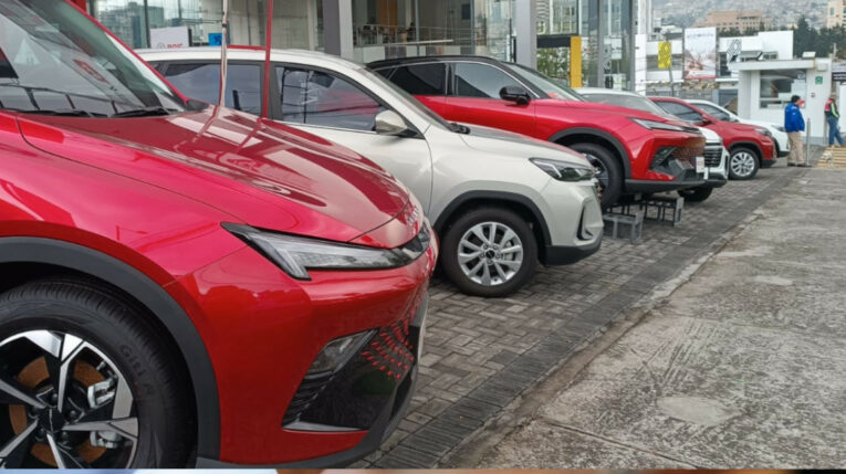 Así caerán los precios de los carros chinos con el acuerdo comercial