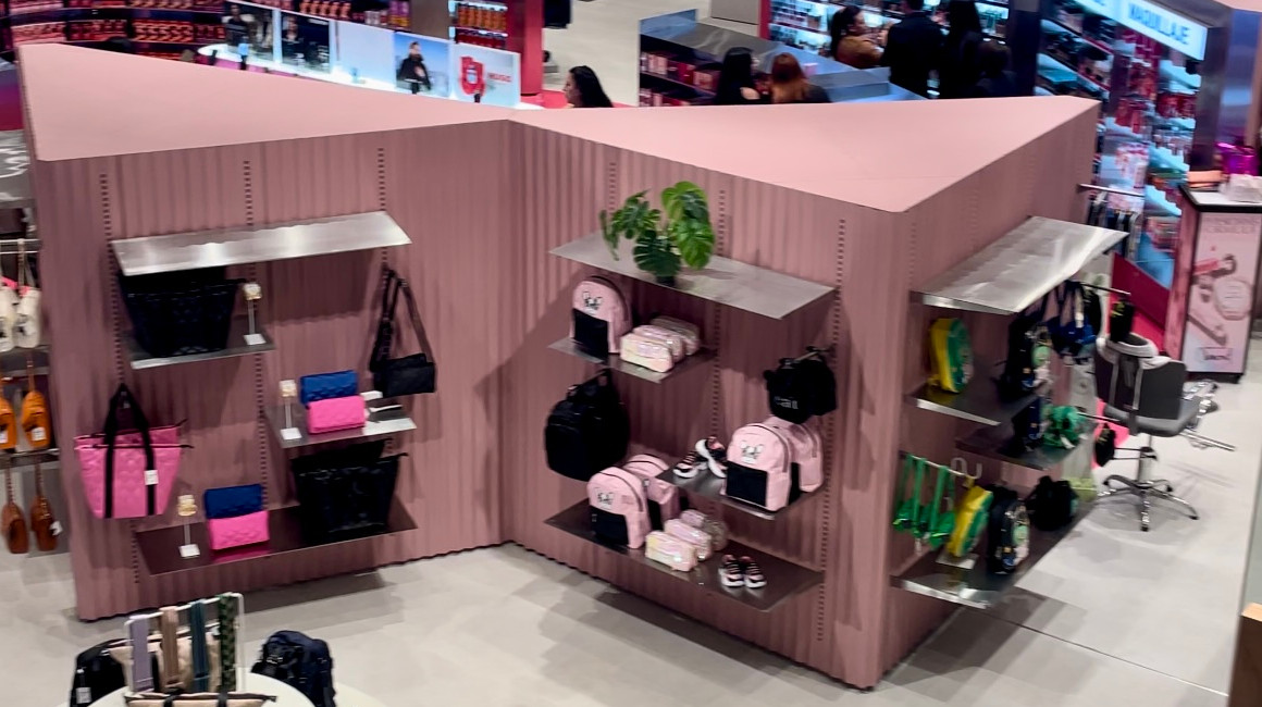 USD 1,5 millones se invirtió en renovar una tienda en Condado Shopping ...